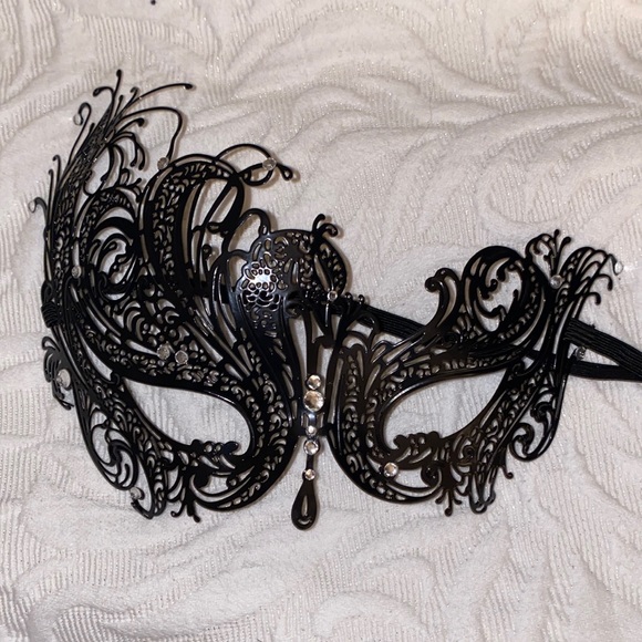 Accessories | Masquerade Mask For Women Ultralight Metal Mask Shiny ...